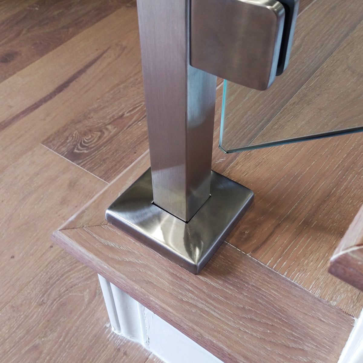 E00204040 Stainless Steel Modern Square Handrail 1-9/16" (40mm ...