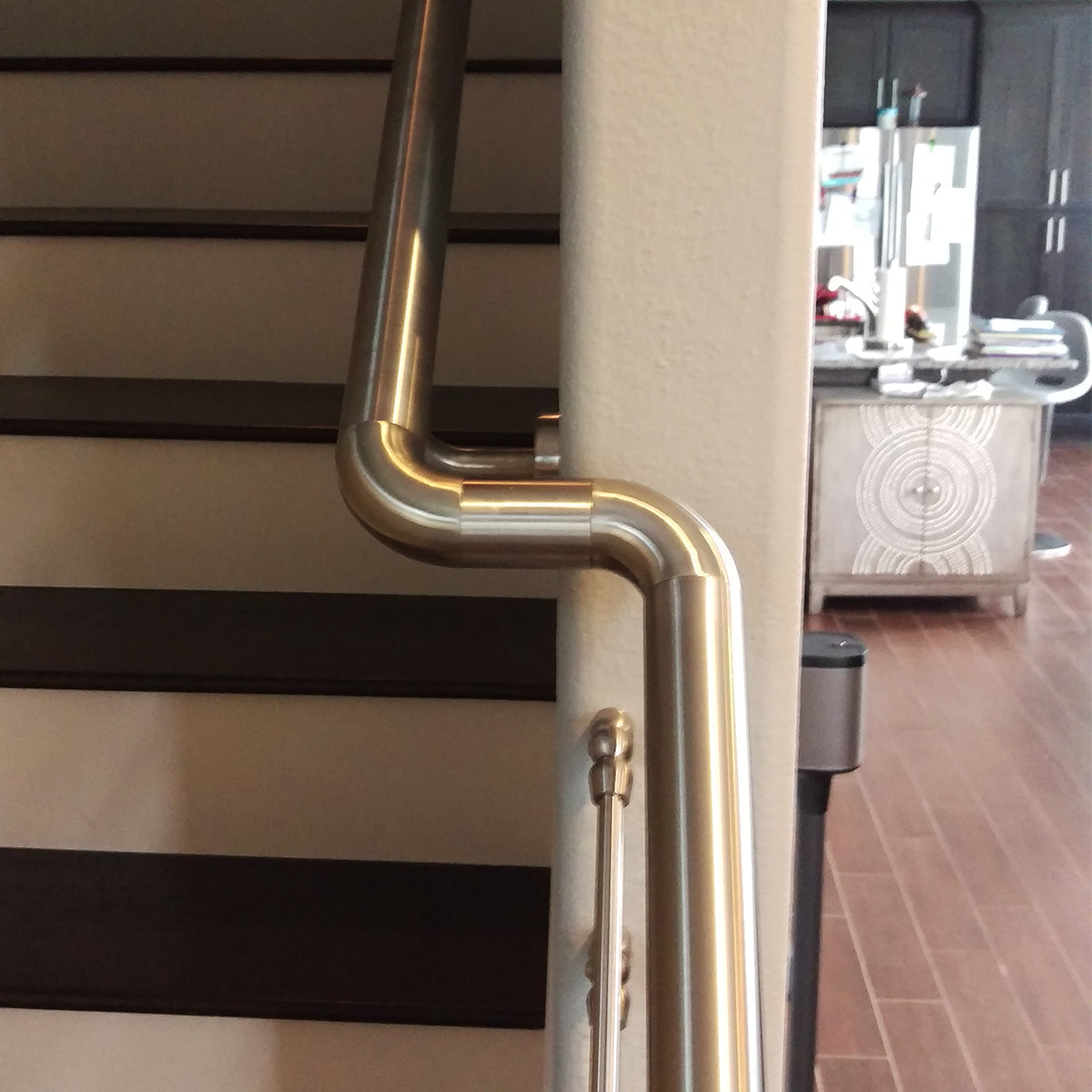 E450 90 Degree Curved Elbow Fitting Connector - Stainless Stair Parts ...