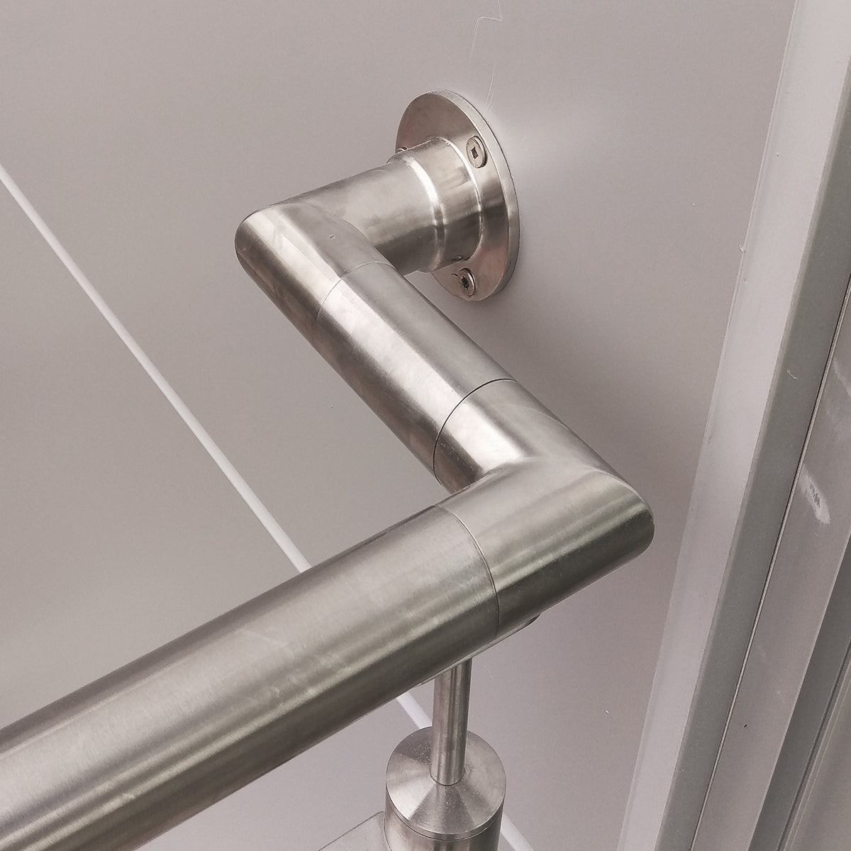 E451 90 Degree Sharp Elbow Fitting Connector - Stainless Stair Parts ...