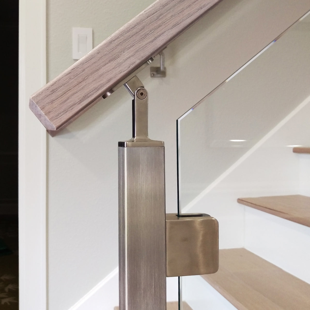 Stainless Steel Square Glass Clamp for Flat Surface Mount - Stainless ...